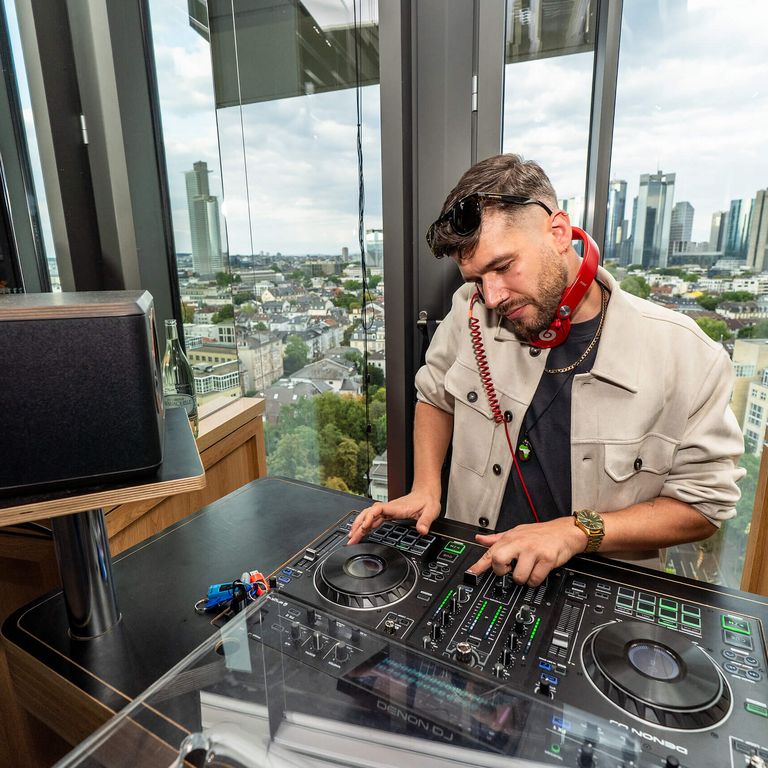 Rooftop Day Frankfurt – Feiern über den Dächern der Stadt