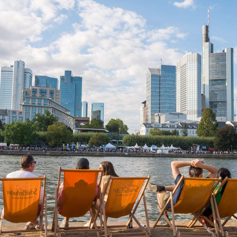 Frankfurt Aktivitaten Junge Leute